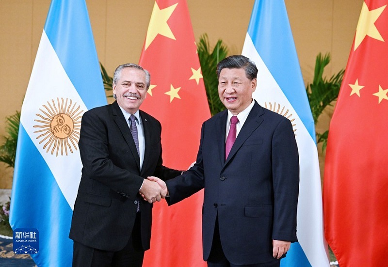 Xi Jinping trifft argentinischen Präsidenten Alberto Fernández